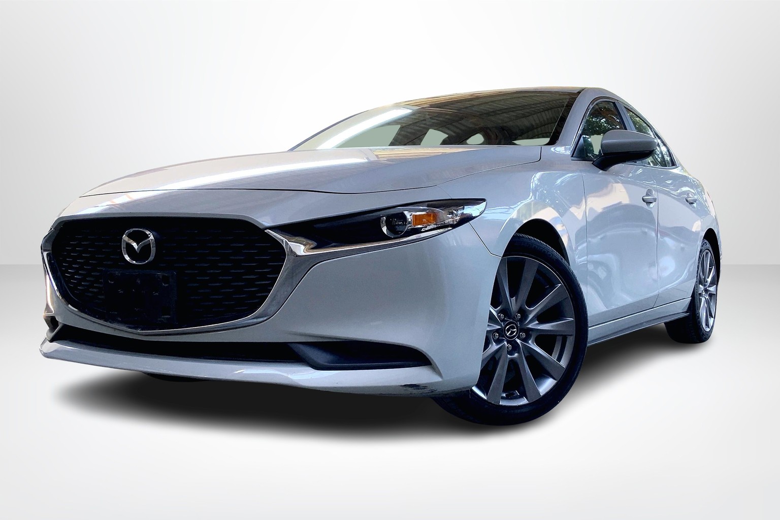 MAZDA 3 Grand iTouring 2018 Factura Agencia 1dueño :: Aviso Informador